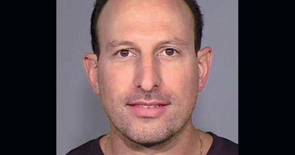 Ex-Gilbert cop surrenders his credentials | News | gilbertsunnews.com