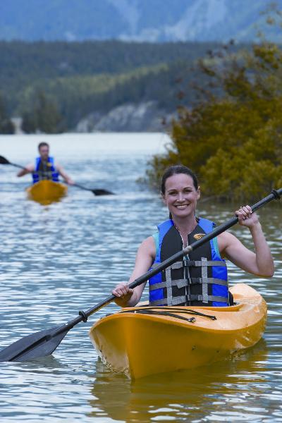 Learn how to kayak at Cabela’s | Entertainment | glendalestar.com
