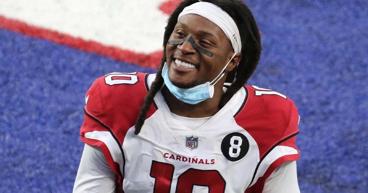 Hopkins partners with NFL FLAG for kids league | Sports | glendalestar.com