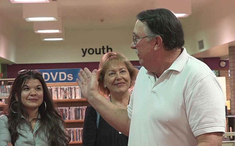 Velma Teague Library celebrates renovation | Features | glendalestar.com