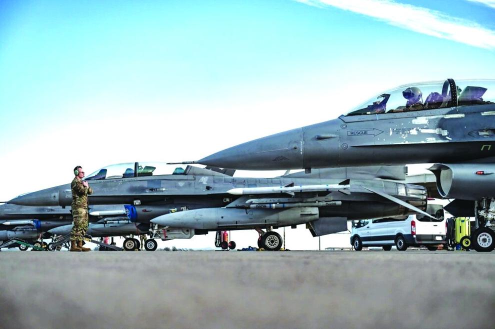 Combat Teamwork: Luke, Holloman demonstrate global fighter operations ...