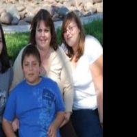 Menchaca family steps up to serve community | News | glendalestar.com