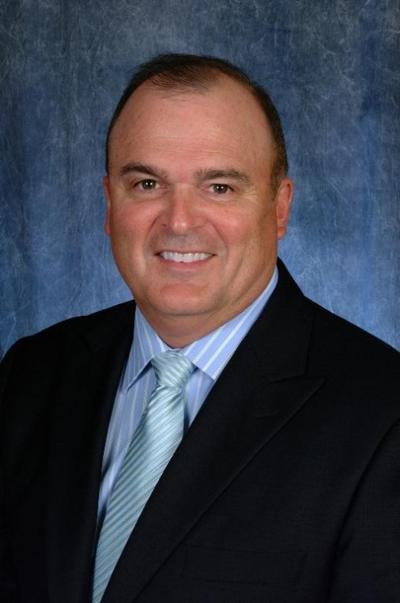 Colson bids city farewell | News | glendalestar.com