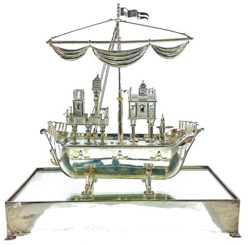 Havdalah set, menorah planned for auction | Features | glendalestar.com