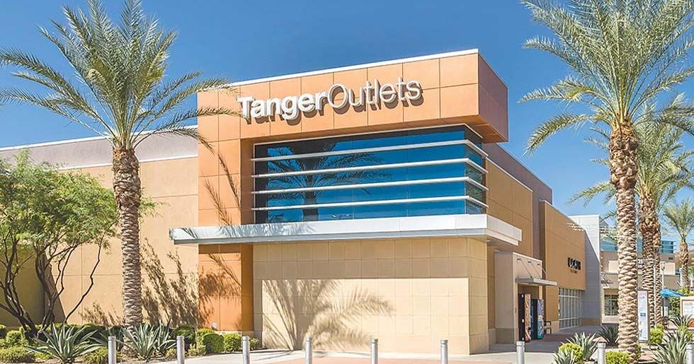 Tanger Outlets support breast cancer research | News | glendalestar.com