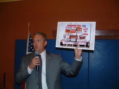 Rotary honors Bootz & Duke | Feature Stories | glendalestar.com