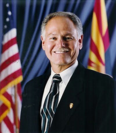 Former county attorney tells story of limb loss at HealthSouth event ...