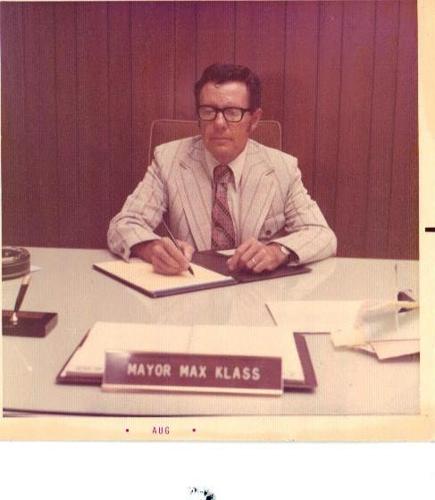 Services Aug. 13 for Max Klass, 84 | Announcements | glendalestar.com