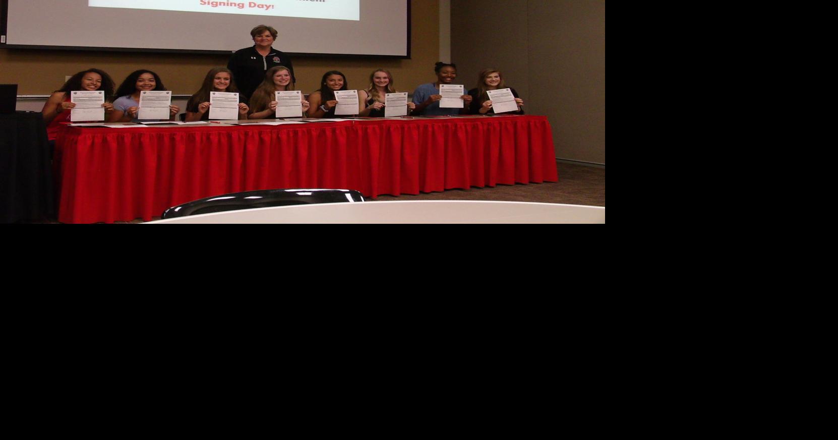 GCC volleyball signs eight on national signing day | Sports ...
