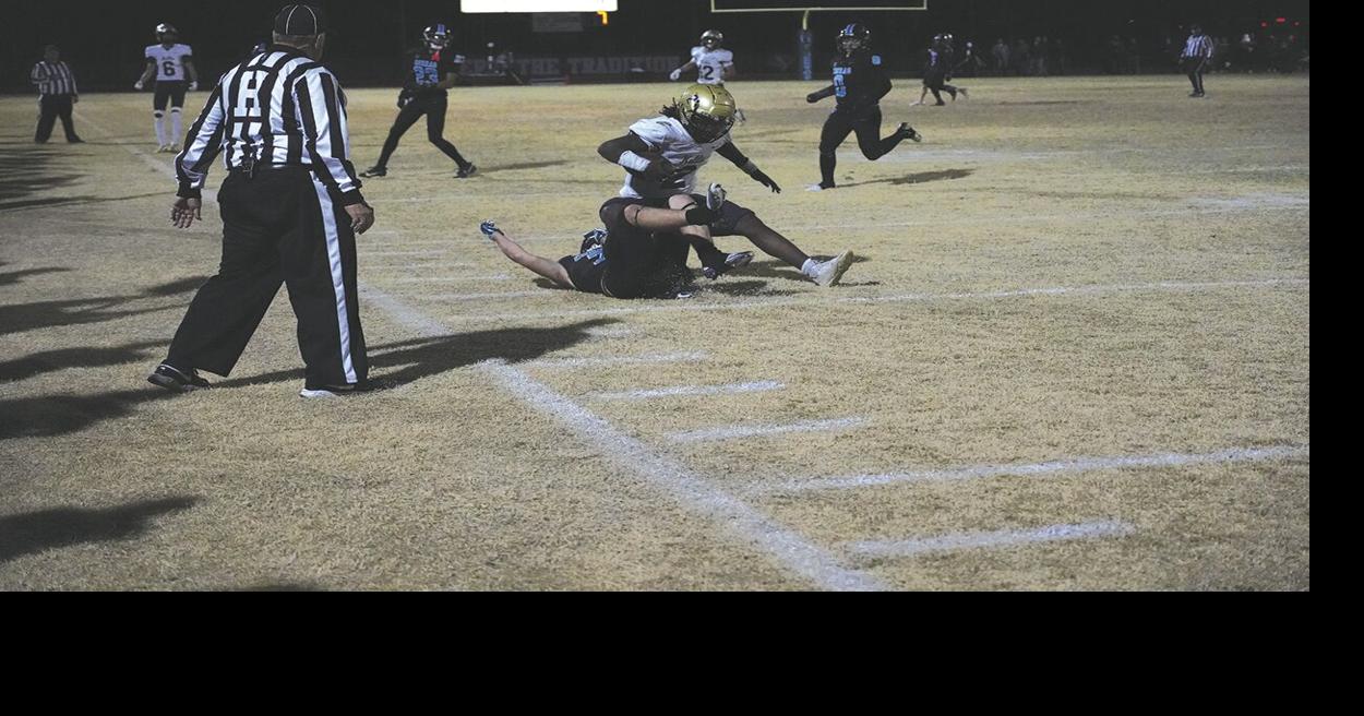Cactus’ defense dominates Kellis, 21-6 | News | glendalestar.com