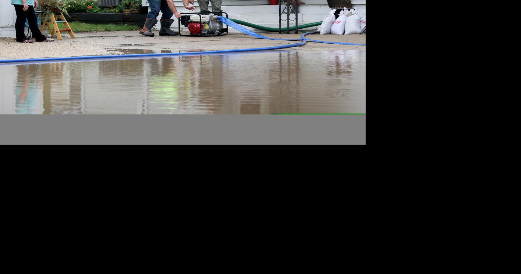 Clarksville levee collapse detailed