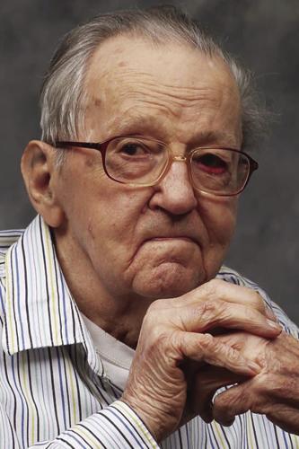 Frank Ahrens