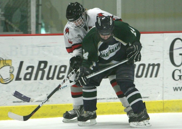 Mohawk Hockey Club falls to Des Moines