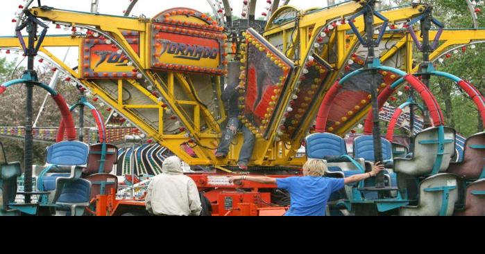 State inspectors are front line in amusement park ride safety