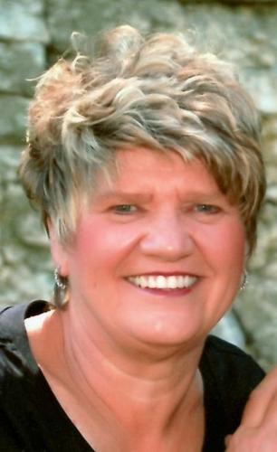 Diane M. (Vsetecka) Howe