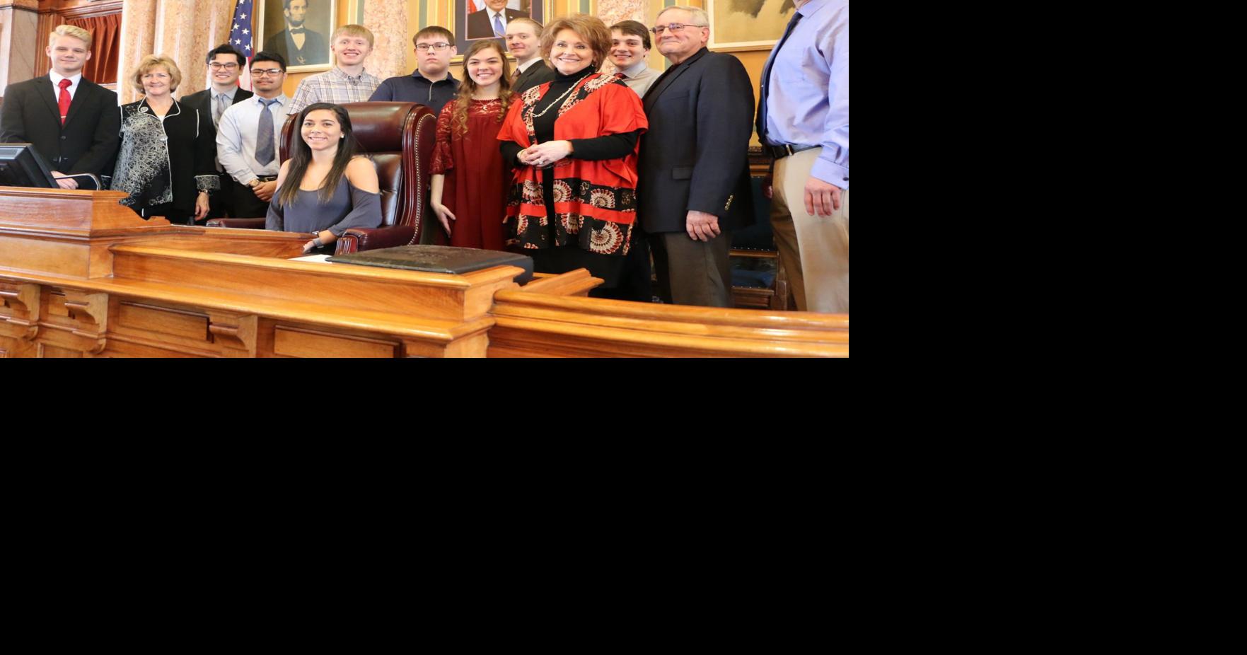 Mason City students experience state legislative process firsthand ...