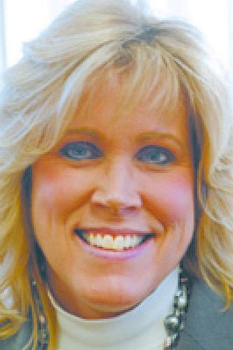 Kathy Rollefson resigns as Forest City Chamber executive