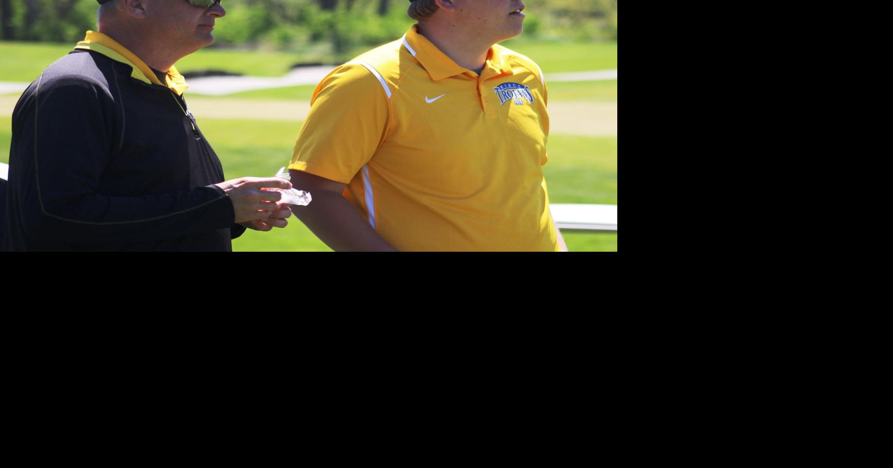 NIACC golf returns depth