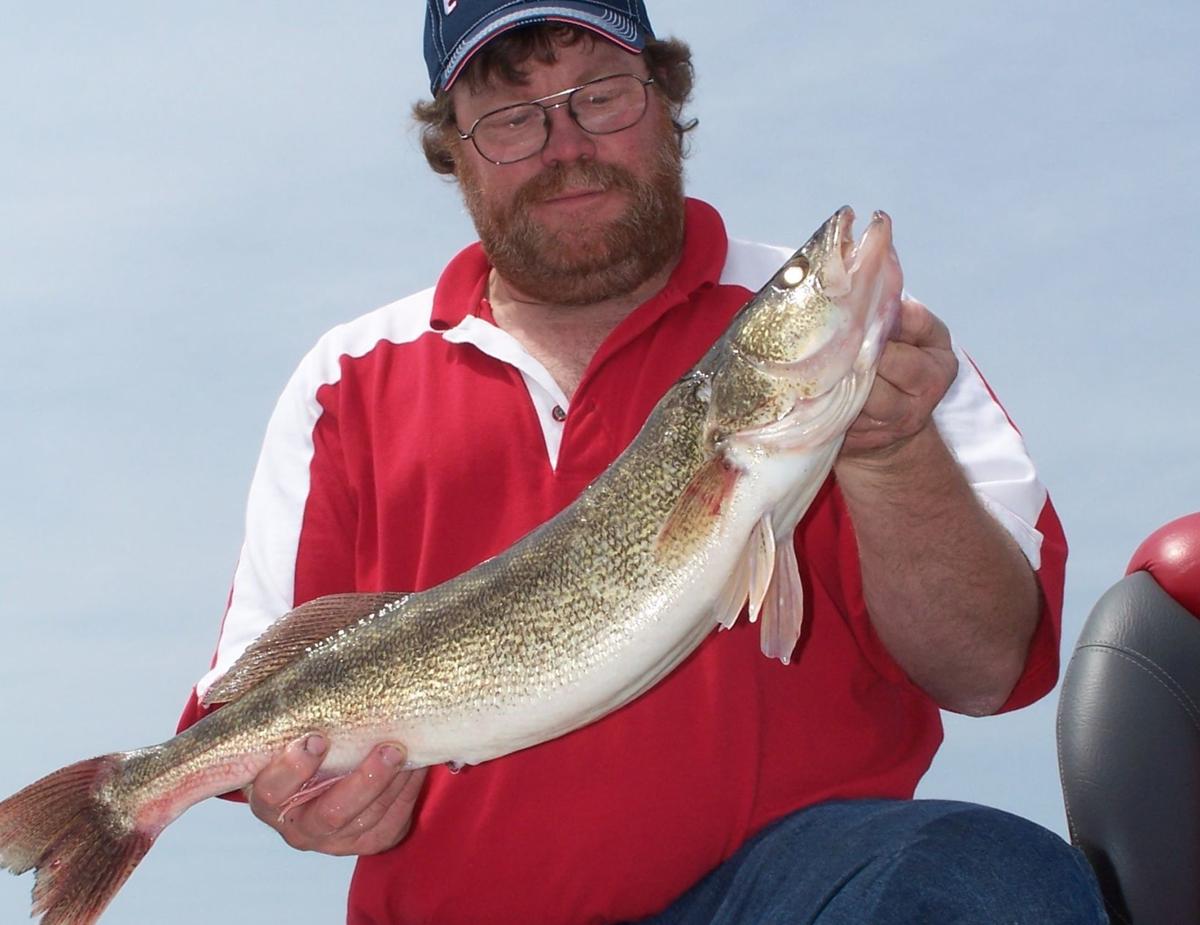Jensen: Male walleyes like to eat after spawning