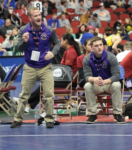 High School Wrestling: Lake Mills state tournament