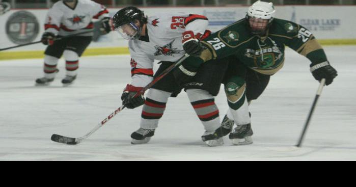 Mohawk Hockey Club rallies to beat Sioux City