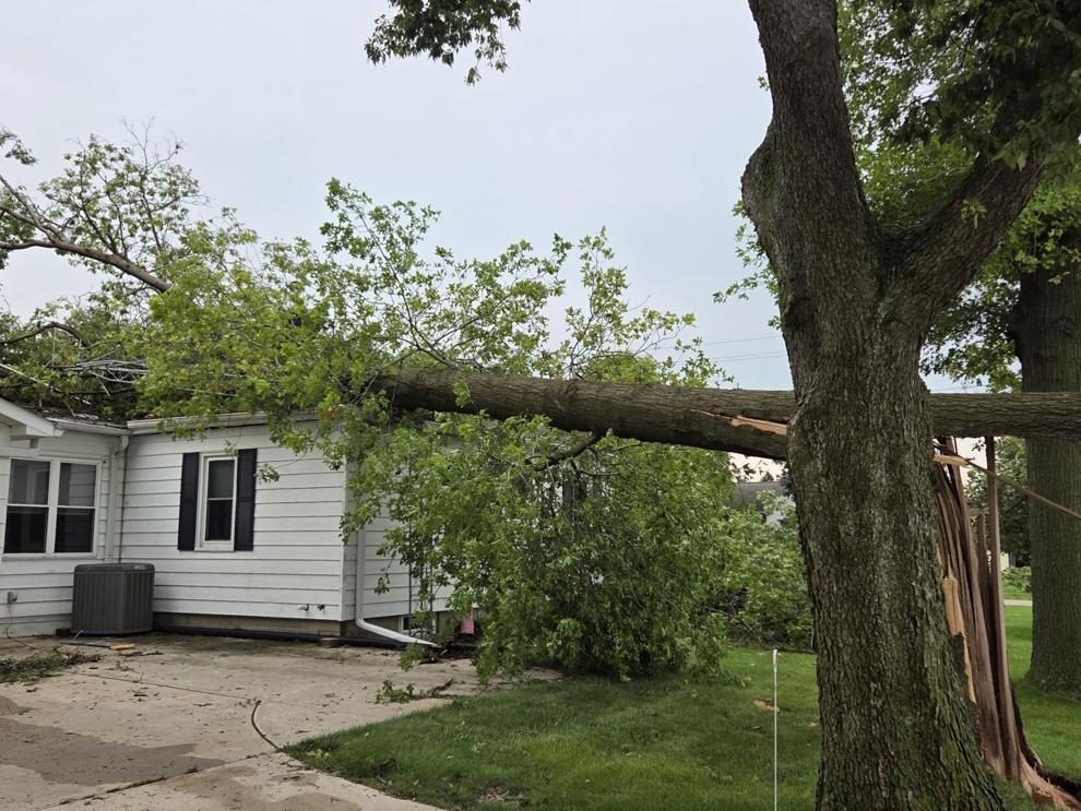 High winds rip through North Iowa, damage reported