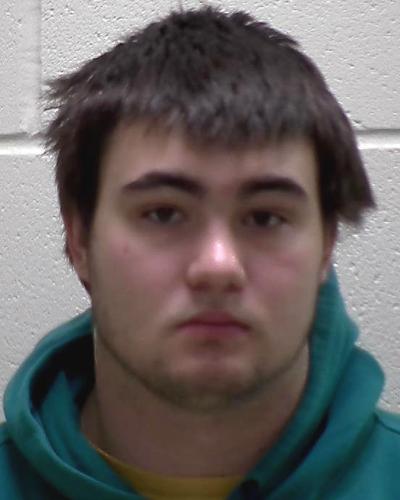 1 arrested, 2nd suspect sought in Mason City robbery