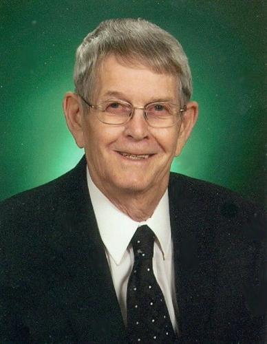 Dale E. Mahn, Mason City