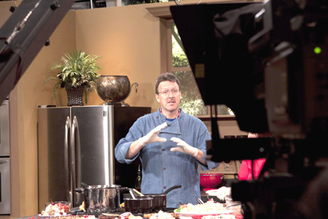 Vegan chef to present cooking show