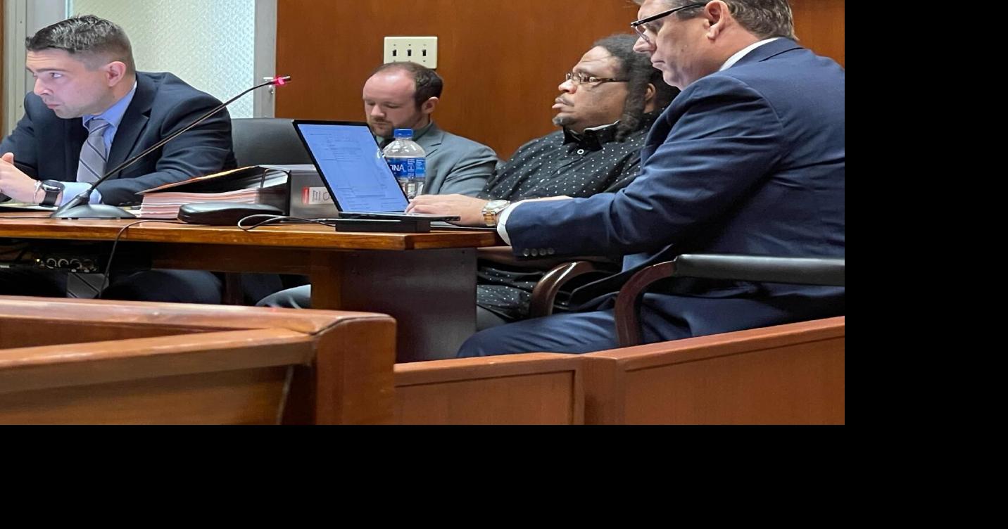 Responding officer first to take stand in Henry Dinkins' trial for ...