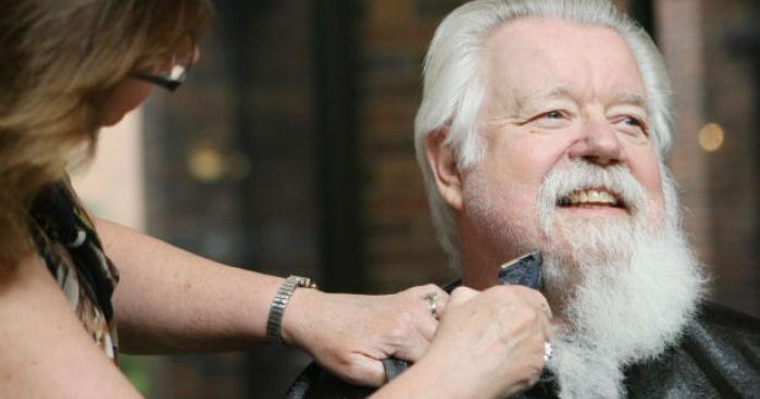 Photos: Rev. Ken Gehling shaves beard