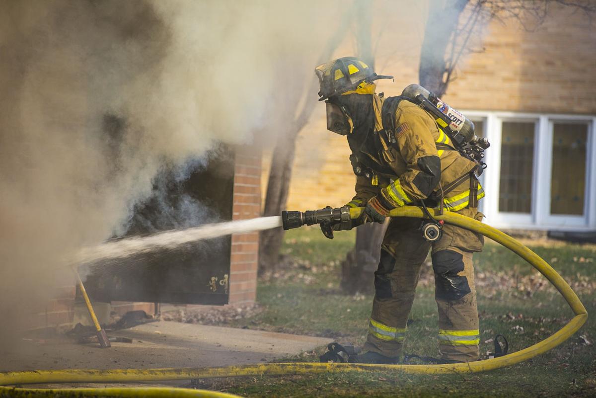 Mason City apartment fire remains under investigation
