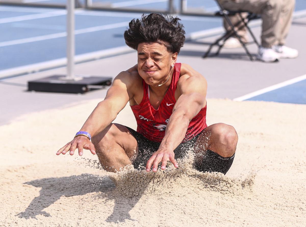 State Track: Hackbart adds another medal; pair of Riverhawks earn state ...