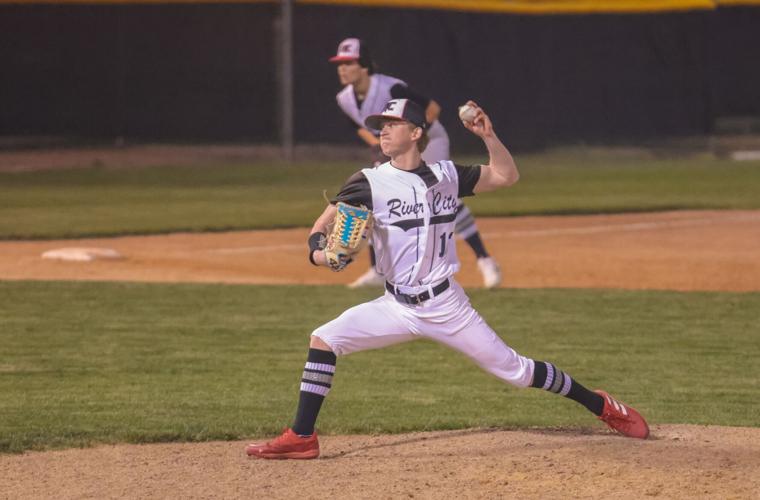 High School Baseball: Clear Lake tops Mason City in new coach's debut