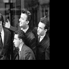 Fred Milano, member of the original Belmonts, dies at 72