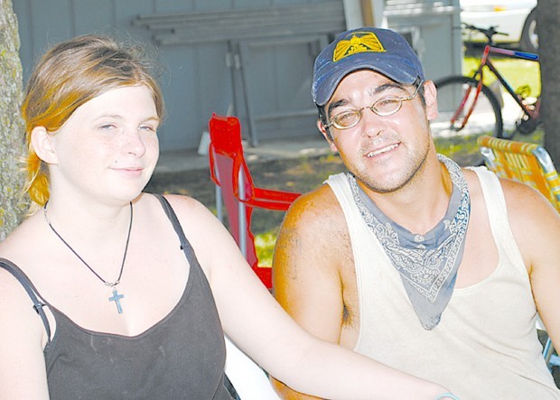 Hobo, ‘townie’ will tie the knot at Britt Hobo Convention