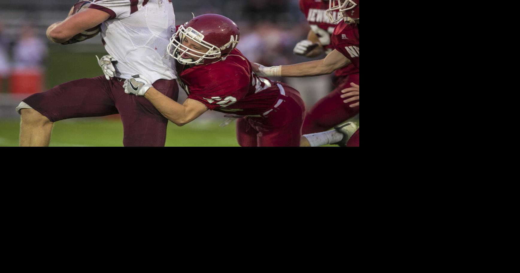 Newman Catholic football looks to compete in loaded district