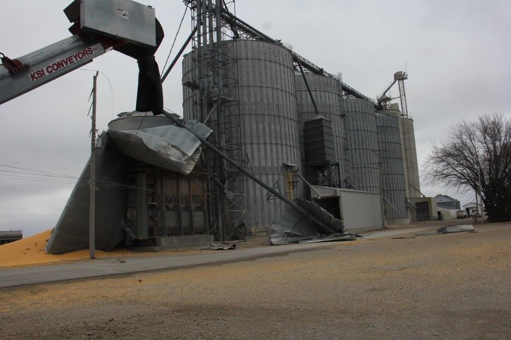 Wind Causes Grain Bin At North Iowa Elevator To Collapse wind-causes-grain-bin-at-north-iowa-elevator-to-collapse