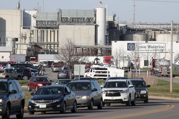 Tyson president, CEO brief Waterloo plant workers on lawsuit allegations