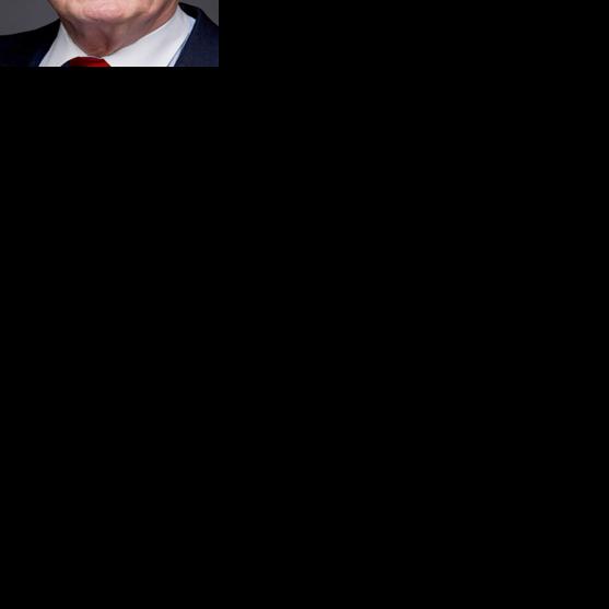 Albert R. Hunt: Here’s how Biden-Warren sort of makes sense