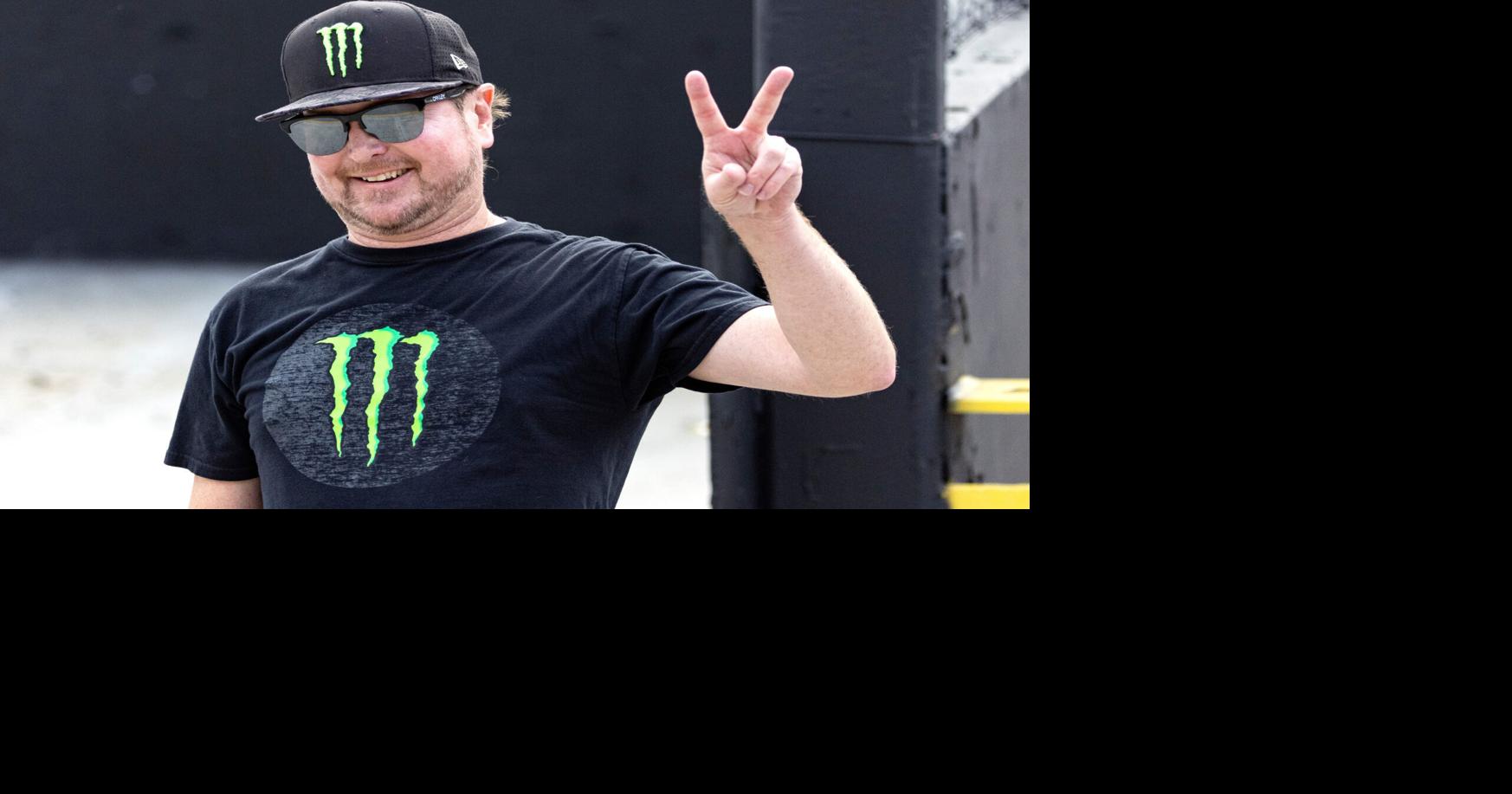 Busch, Gant, Hendrick inducted into NASCAR Hall of Fame