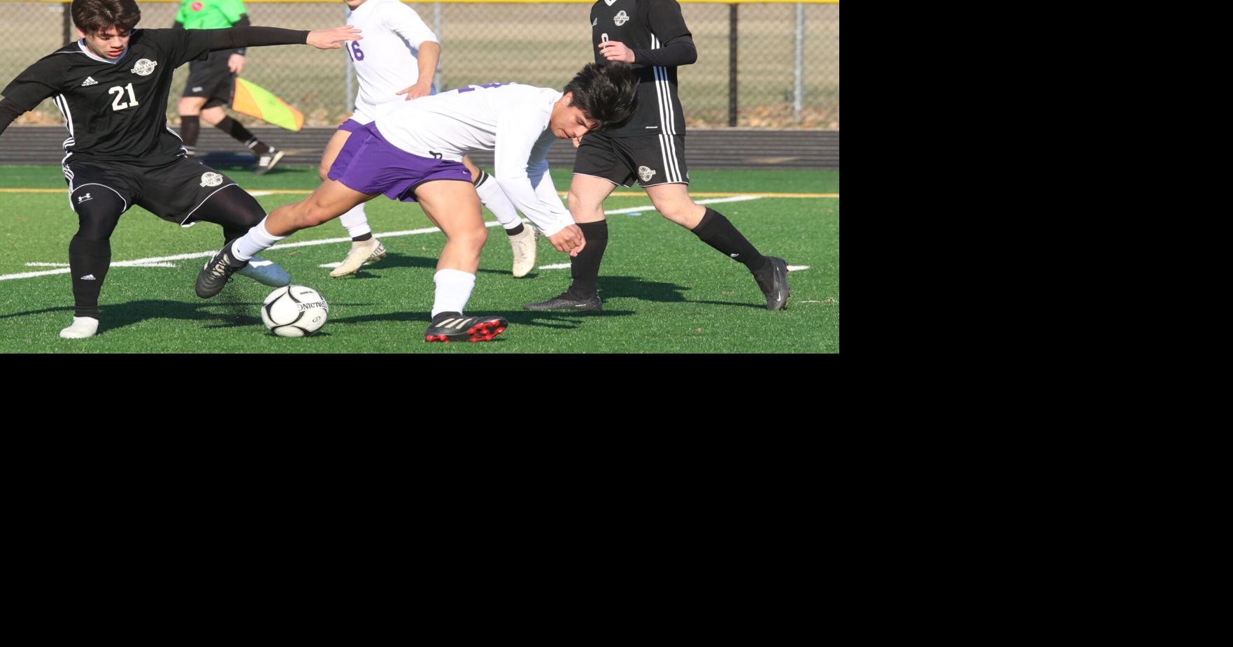 Area sports roundup: Clear Lake boys' soccer team hitting its stride on ...