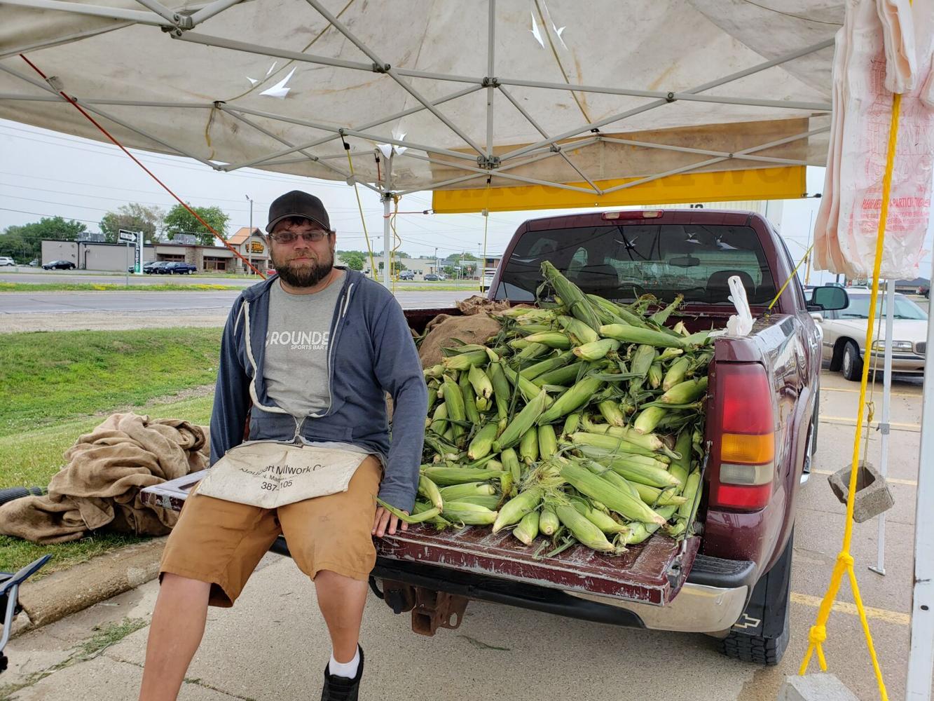 Mason City sweet corn stands begin springing up