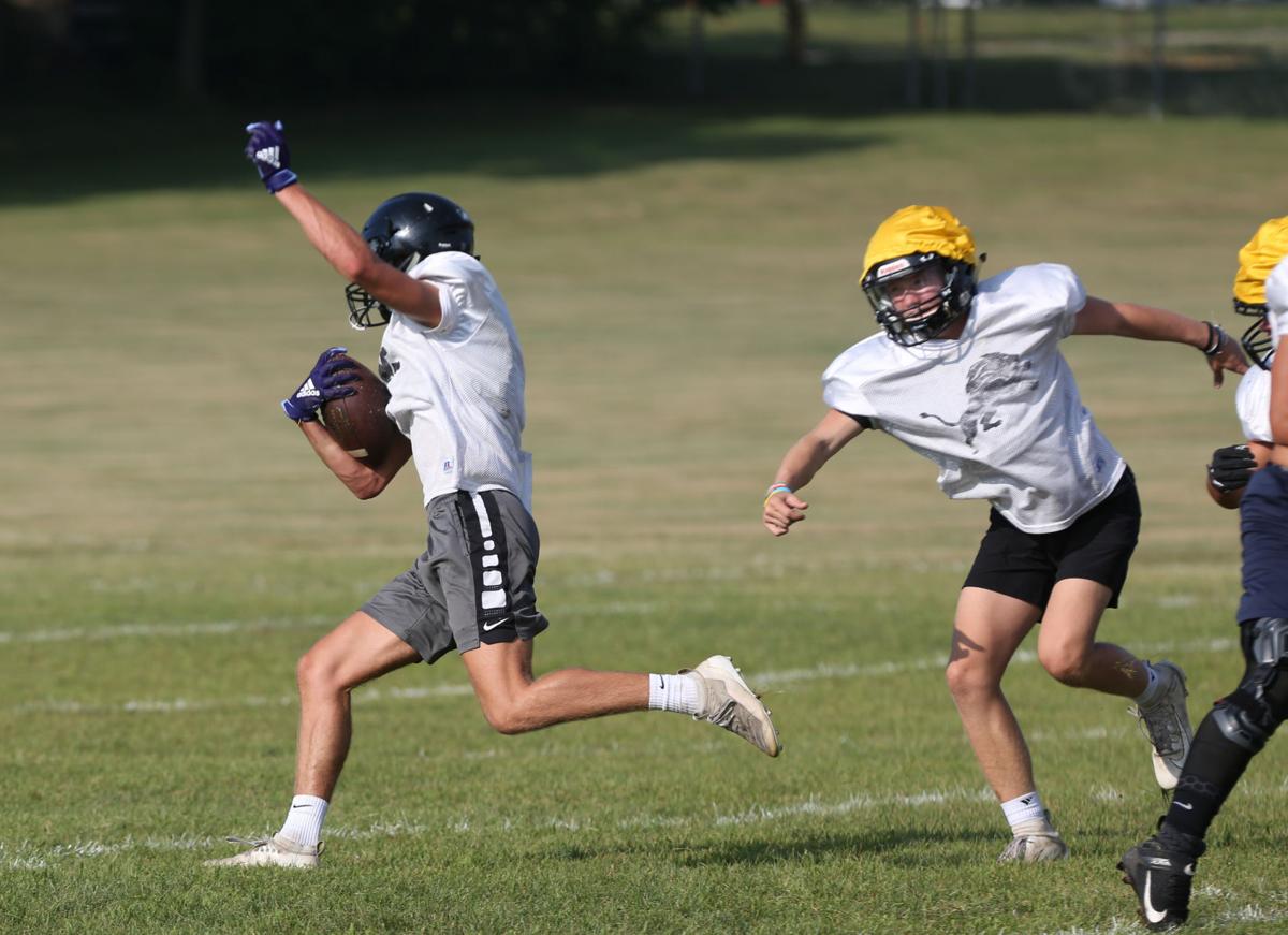 New look offense, experienced defense leads Clear Lake football