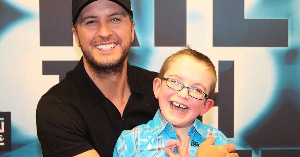 'I made it, Luke!': Mason City boy meets country singer hero