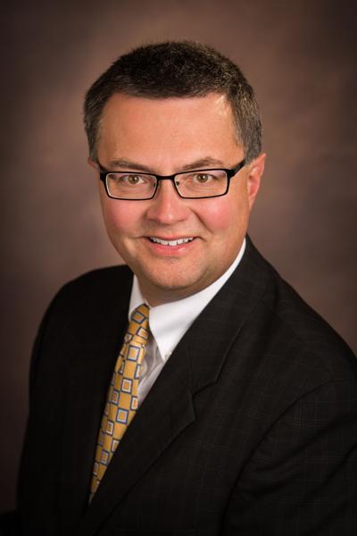 Clear Lake Bank & Trust promotes new VP