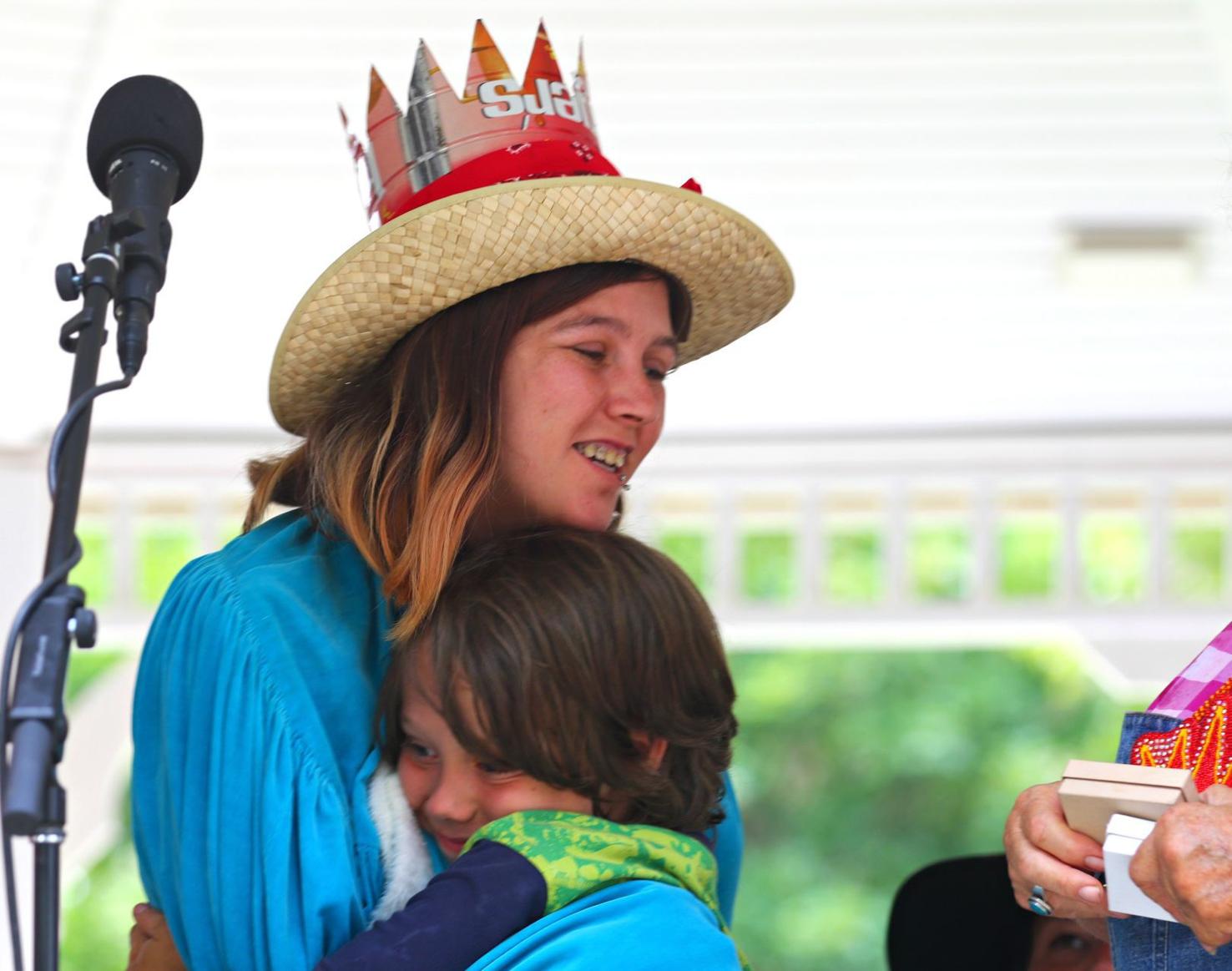 Hobo King and Queen crowned in Britt (with photos)