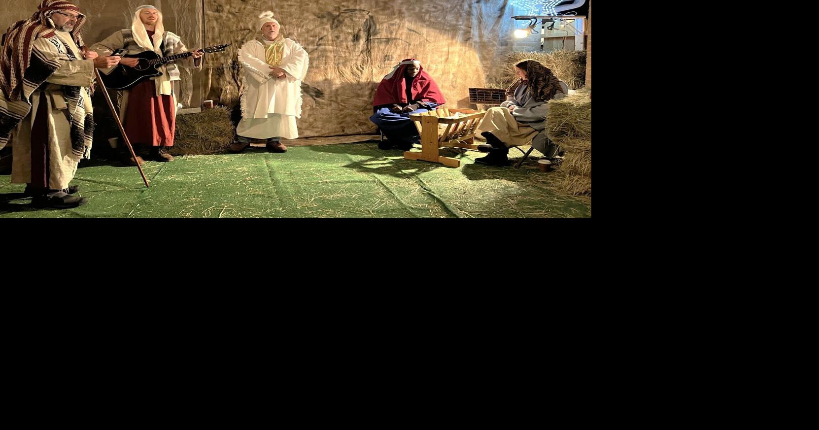 A joyful noise: Mason City church is host to live nativity