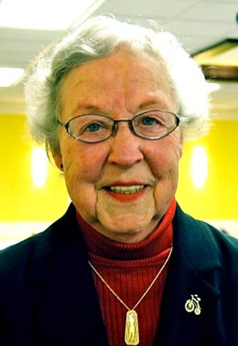 Ann MacGregor receives Rotary service award