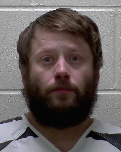 21 theft, forgery charges filed against Clear Lake man
